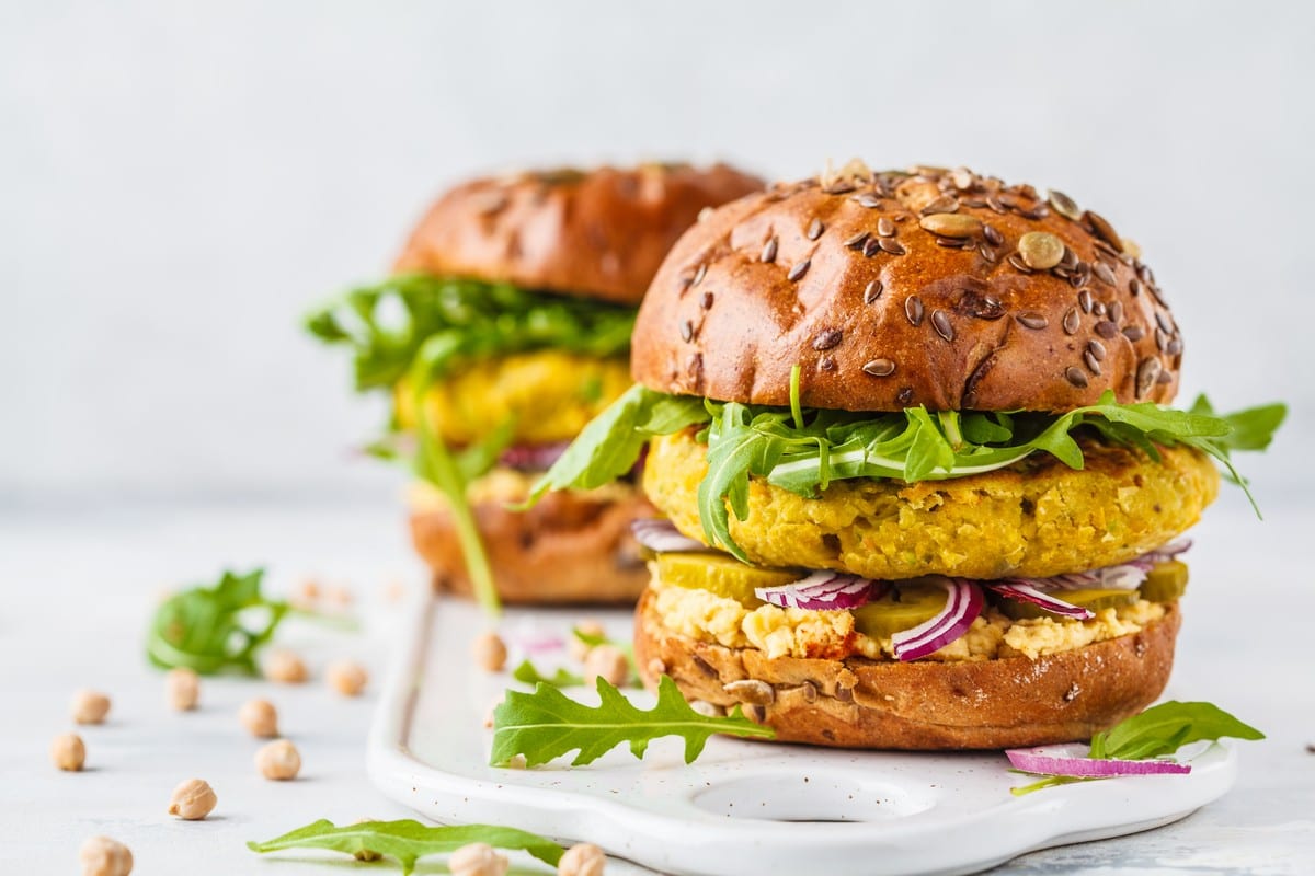 Veggie burgers: ideas for making them at home - Gambero Rosso International