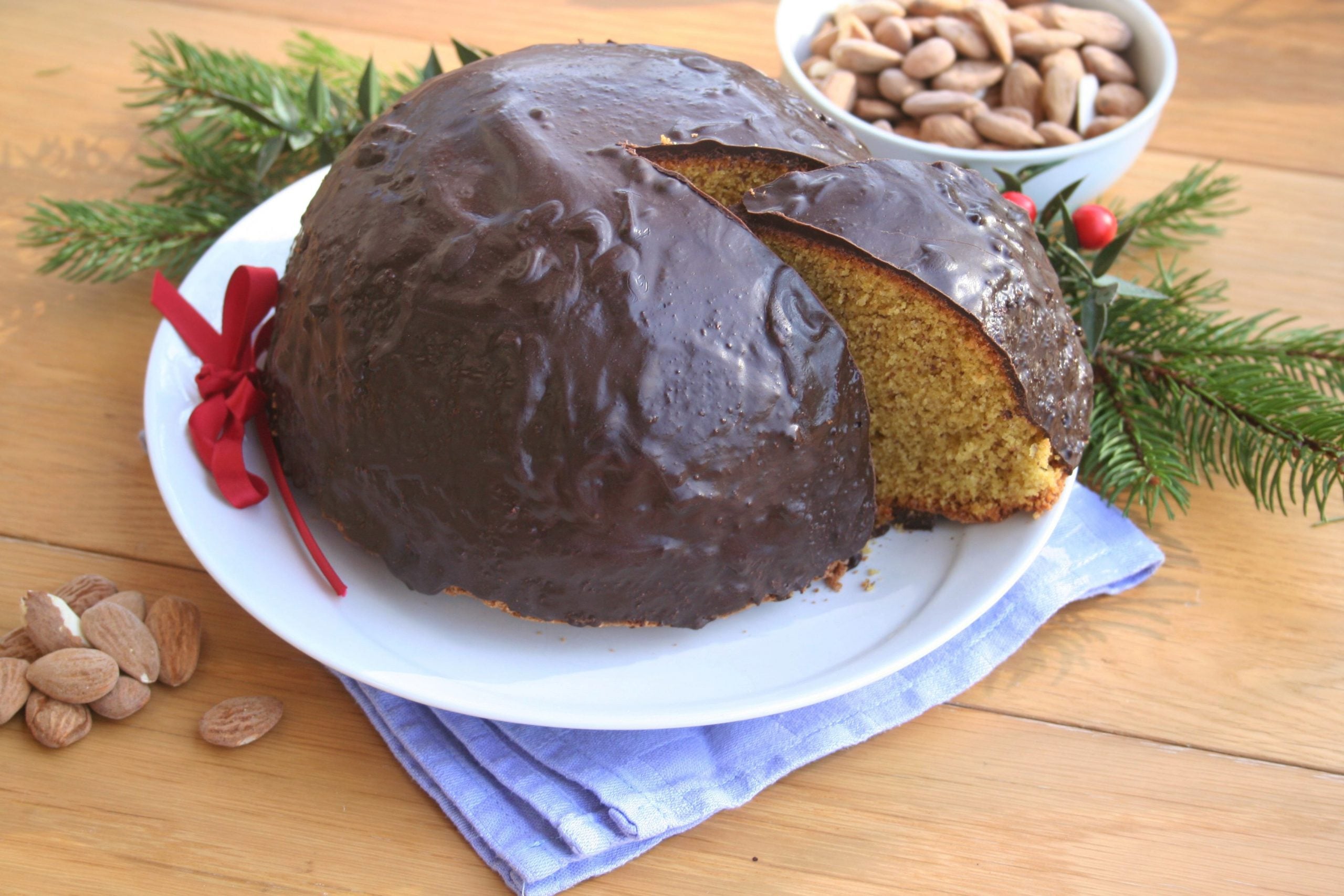 Parrozzo and Pan dell'Orso from Abruzzo - Gambero Rosso International