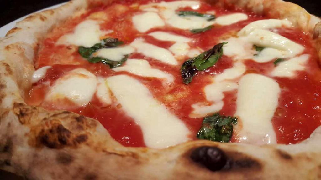 The best pizzerias in Bologna - Gambero Rosso International