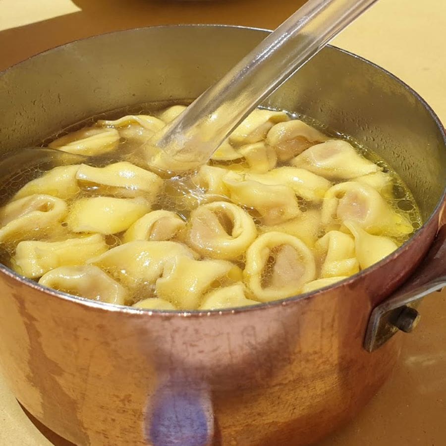 Where to eat typical pumpkin cappellacci in Ferrara. The best 8 ...