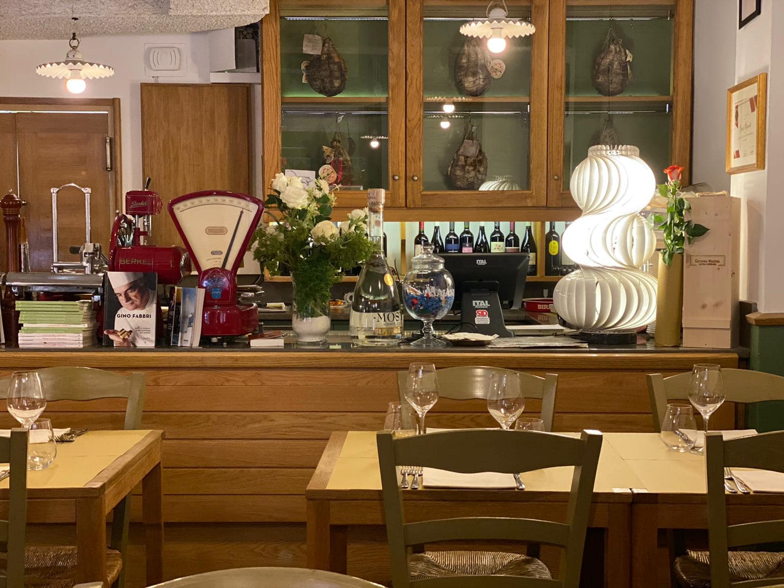 Where to eat in Bologna: the 5 best trattorias chosen by Gambero Rosso ...