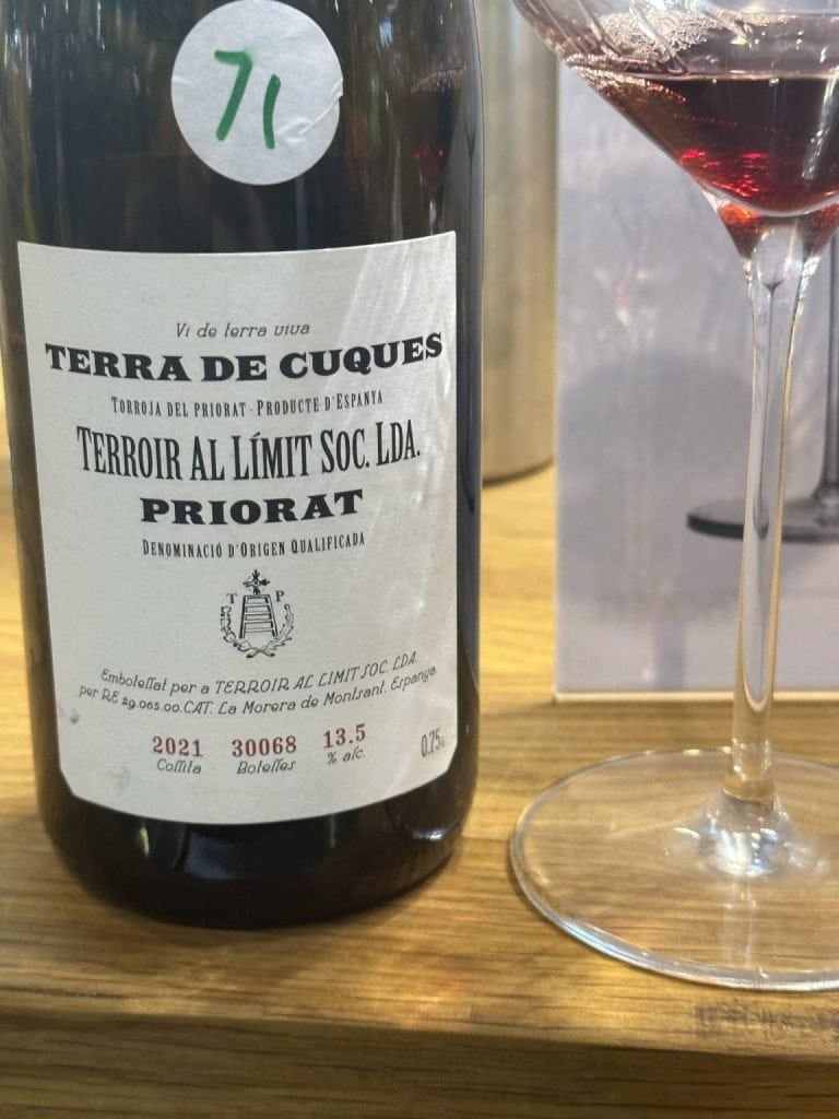 Five European red wines you must have in your cellar - Gambero Rosso ...