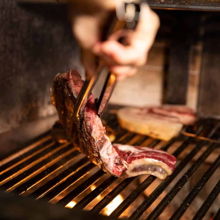Where to eat excellent meat in Rome: the 9 best addresses chosen by ...
