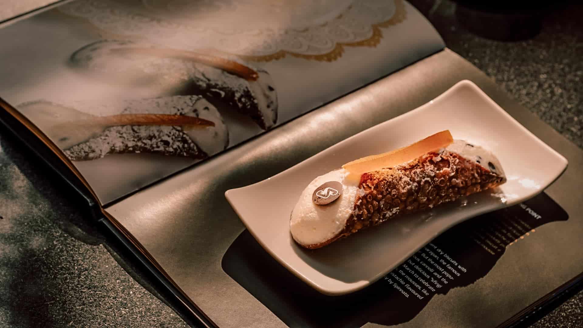 Where to eat the best Sicilian Cannoli in Palermo - Gambero Rosso ...