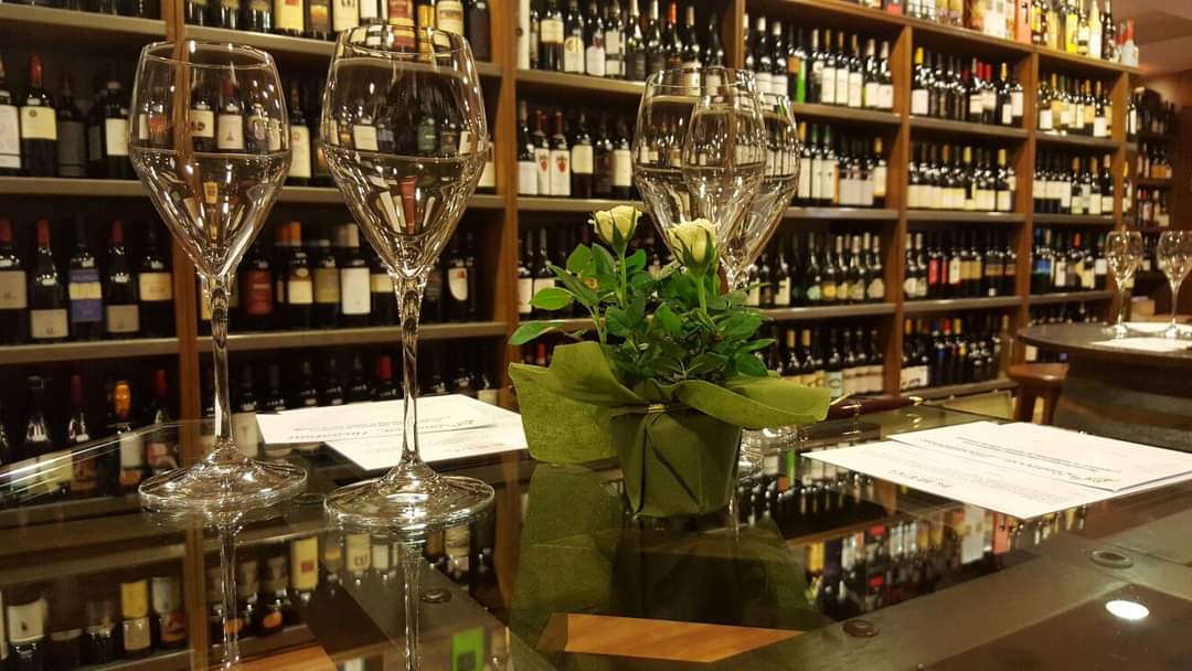 Classical Music encourages us to choose more expensive wines: the ...