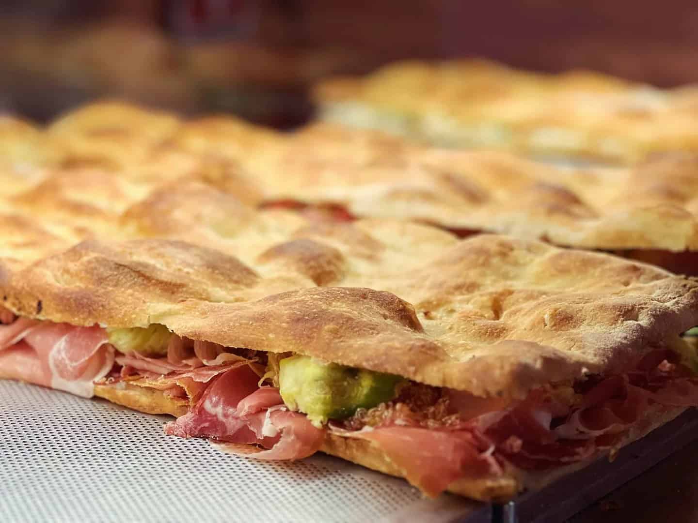 Pizza and Figs: the classic Roman snack reinterpreted by Pizzaiolos ...