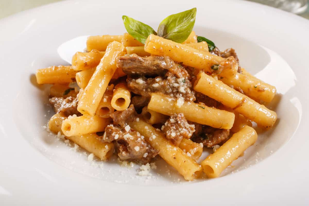 Neapolitan or Bolognese? The (tomato-free) history of the two ragùs ...