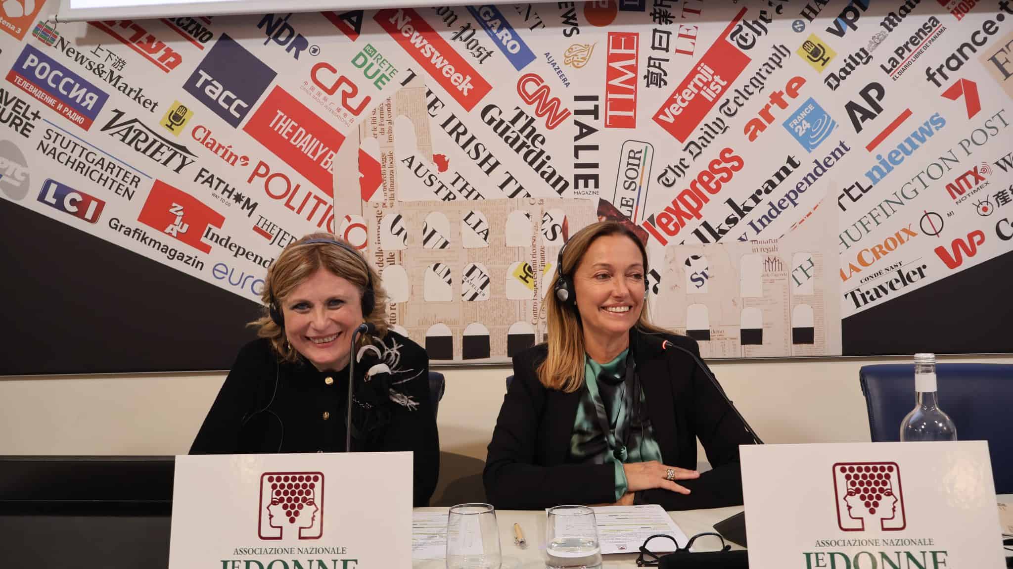 Wine in cans, bottle-fermented, and alcohol free: the unstoppable ...